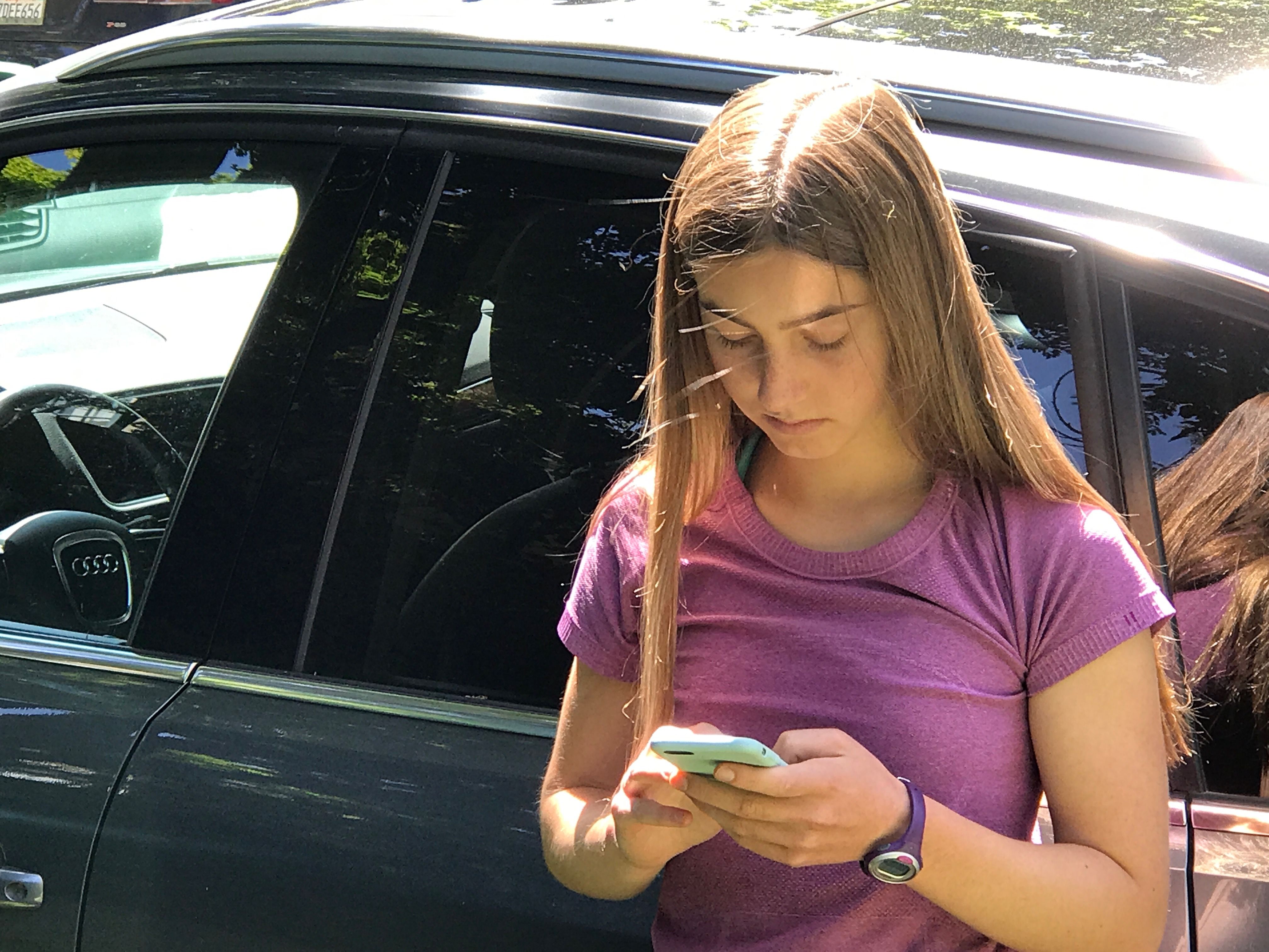 Sneaky Teen Texting Codes What They Mean When To Worry Khou