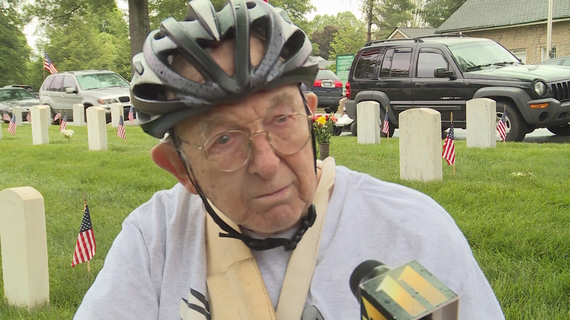 WWII vet continues drumming for Memorial Day ceremonies years after ...