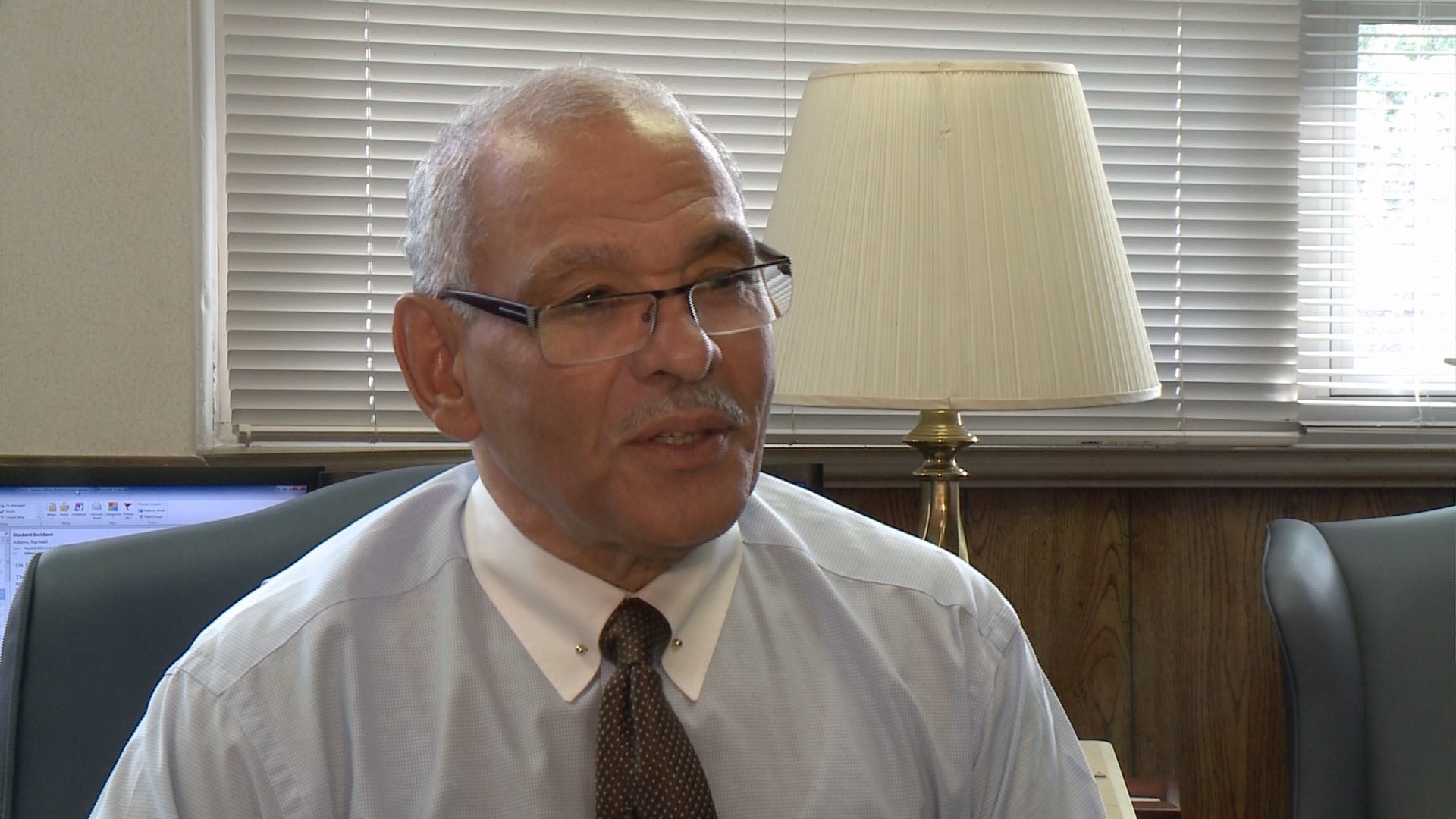 Central H.S. principal retires after 22 years | whas11.com