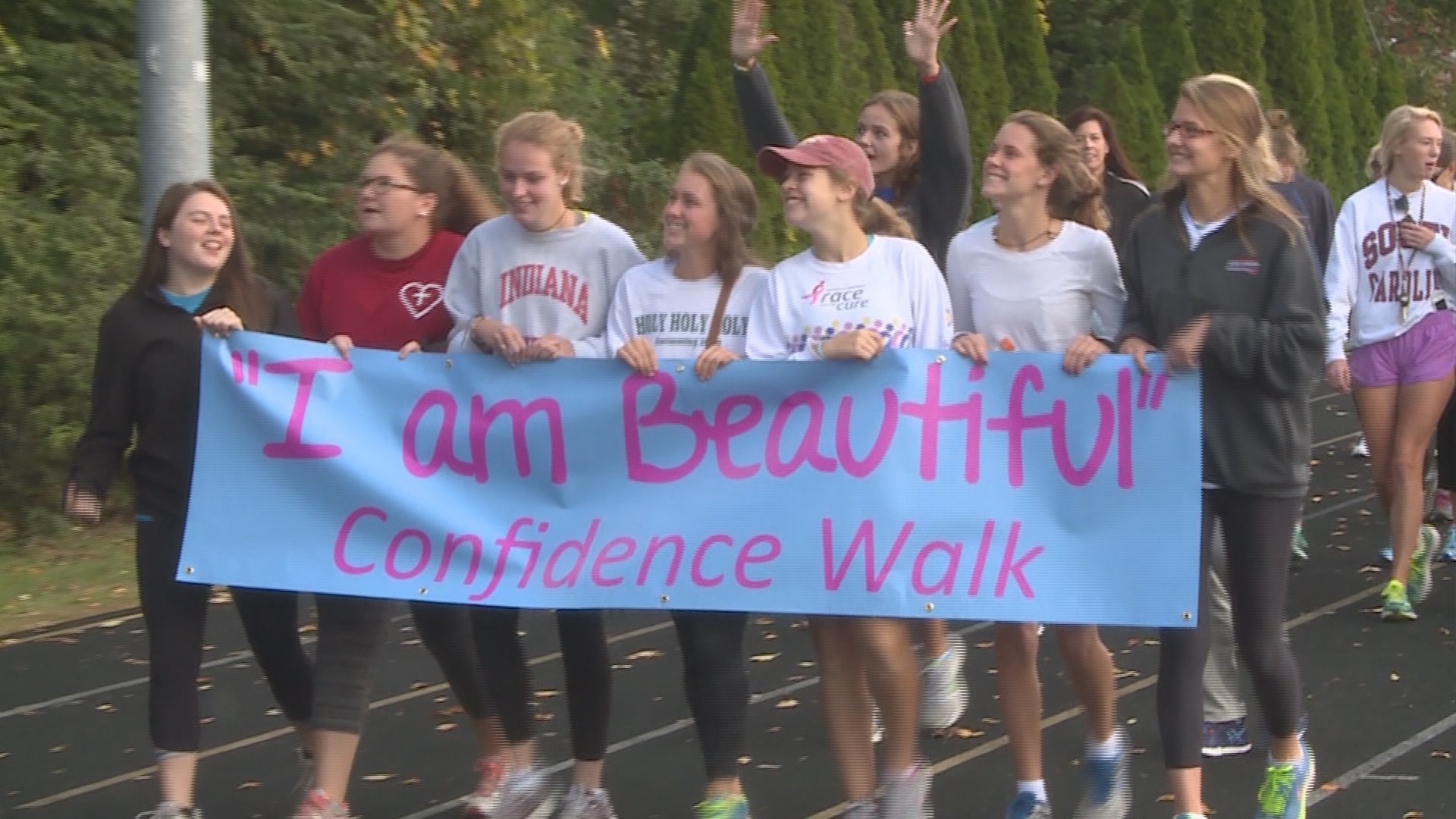 Young girls tackle body image with 'Confidence Walk' | whas11.com