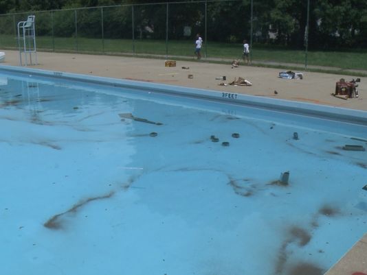 Algonquin Pool to re-open Friday | whas11.com
