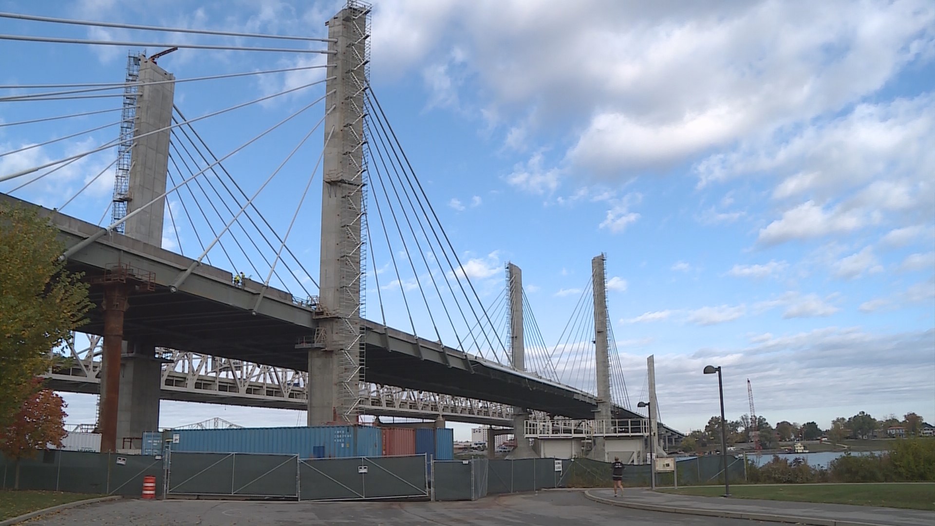 Lincoln Bridge closures for surfacing work | whas11.com