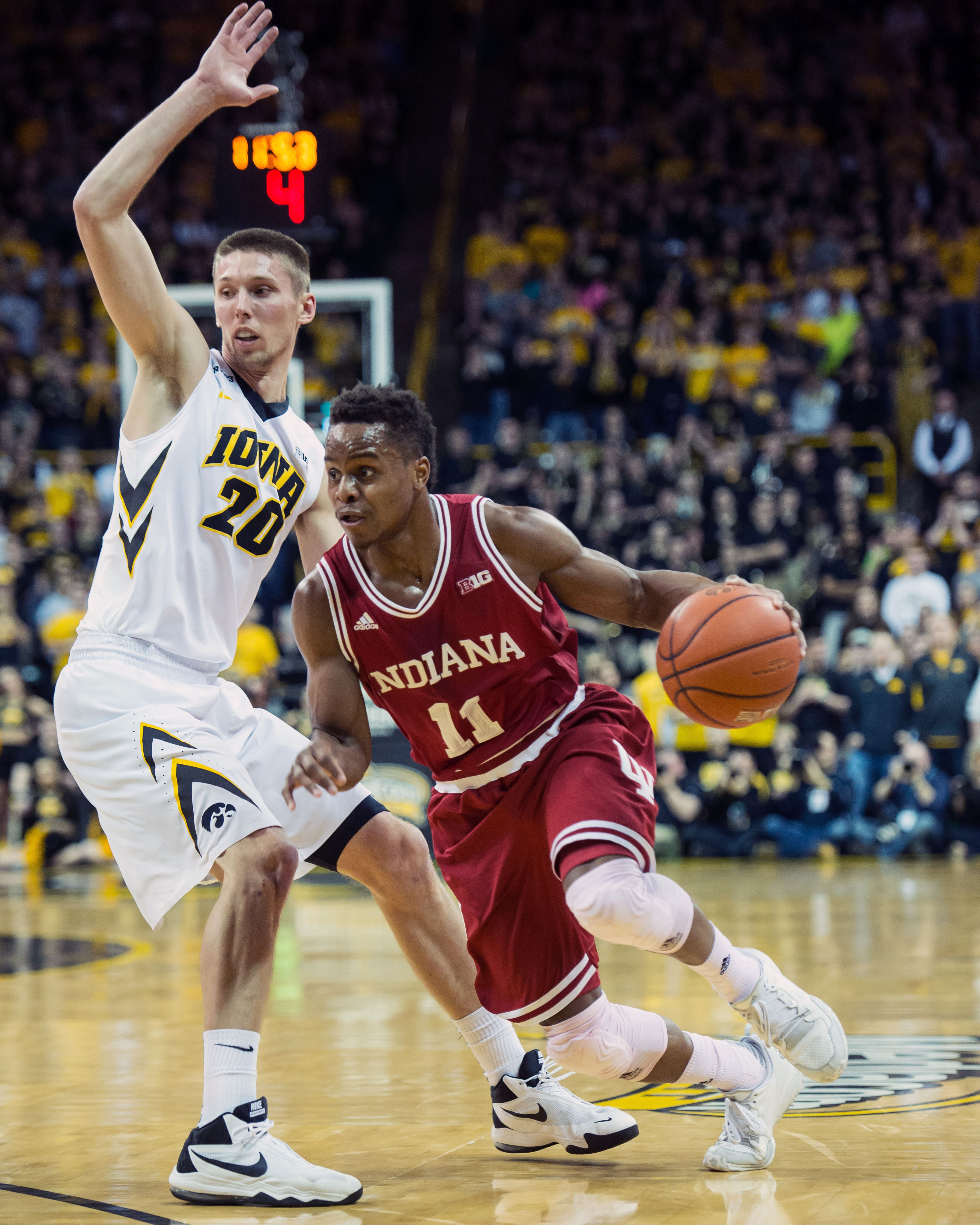 No. 12 Indiana beats Iowa 81-78 for outright Big 10 title | whas11.com