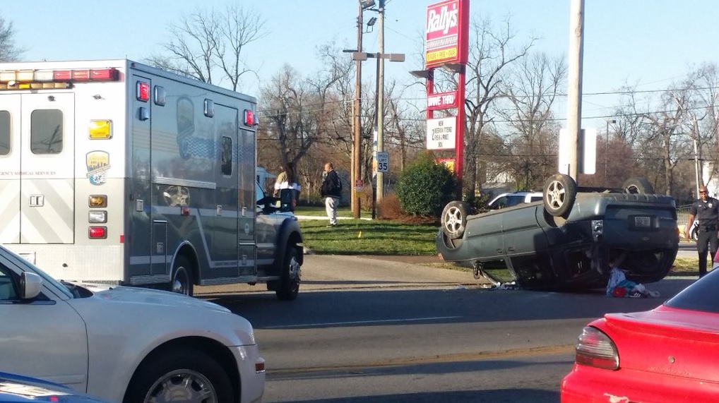 Hit-and-run causes injury crash in Downtown Louisville | whas11.com
