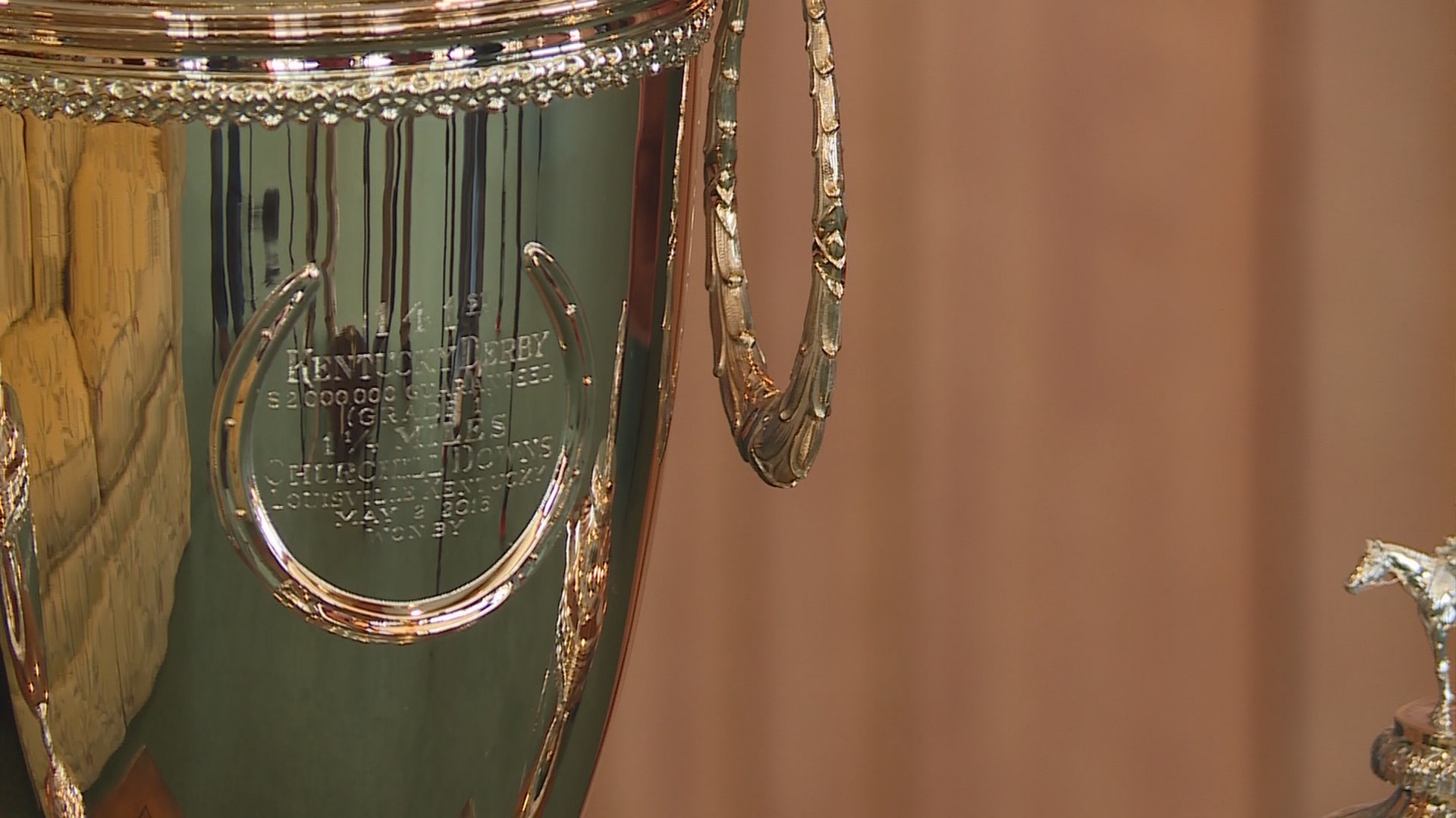 Kentucky Derby trophy arriving at Churchill Downs | whas11.com