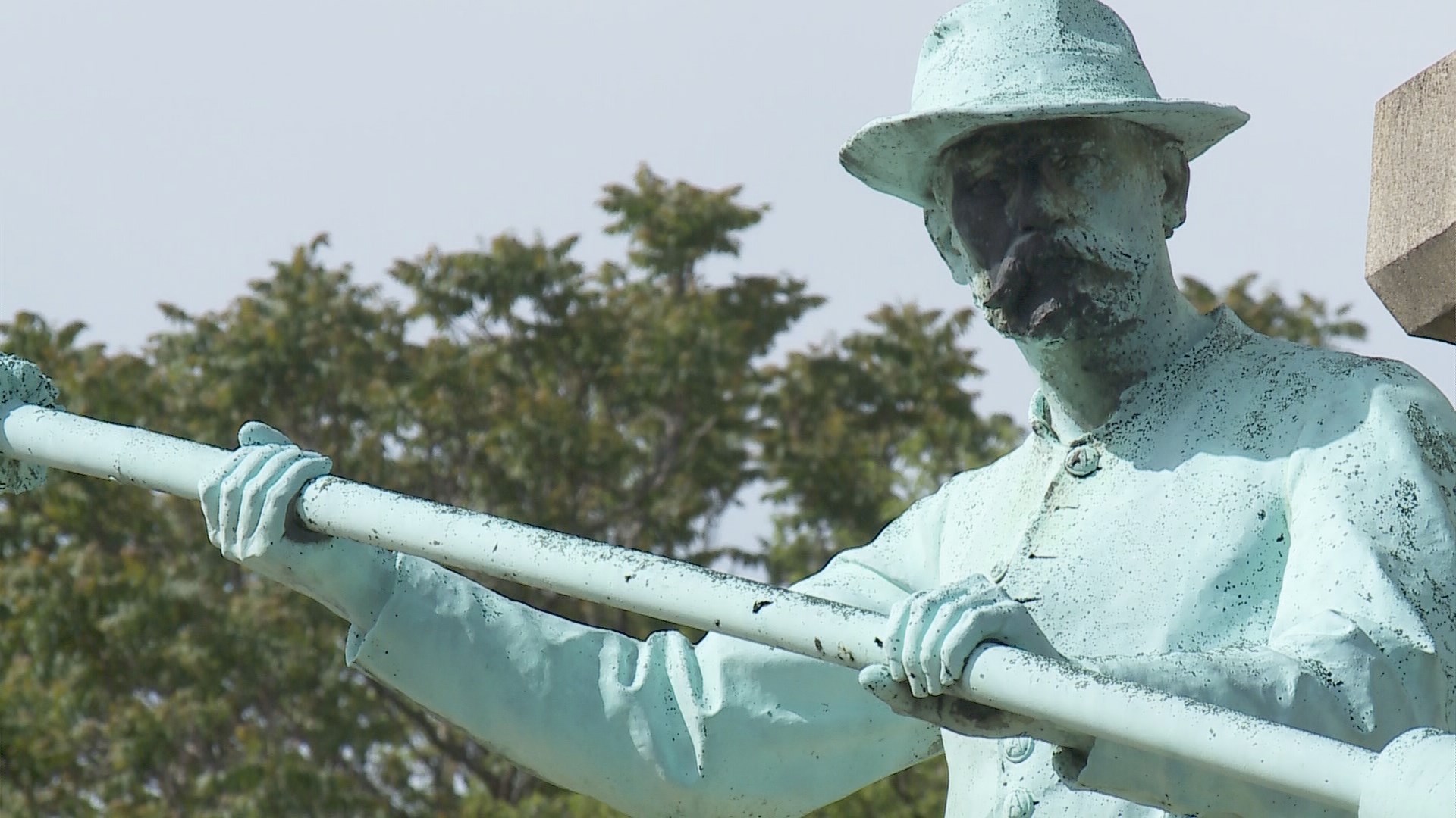 Brandenburg leaders hoping to get controversial Confederate monument ...