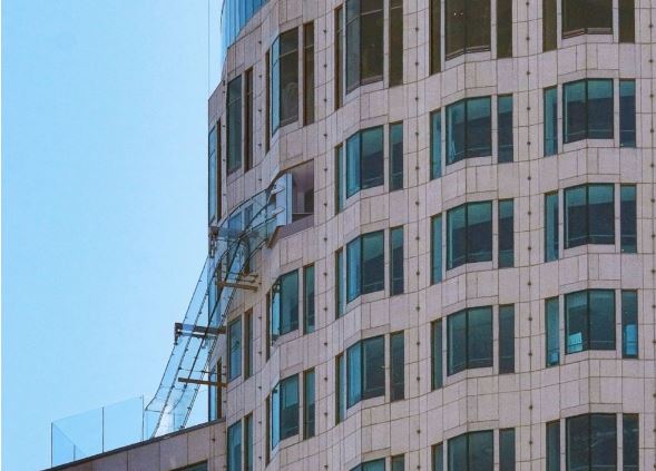 SkySlide: The glass slide 1,000 feet in the air | whas11.com