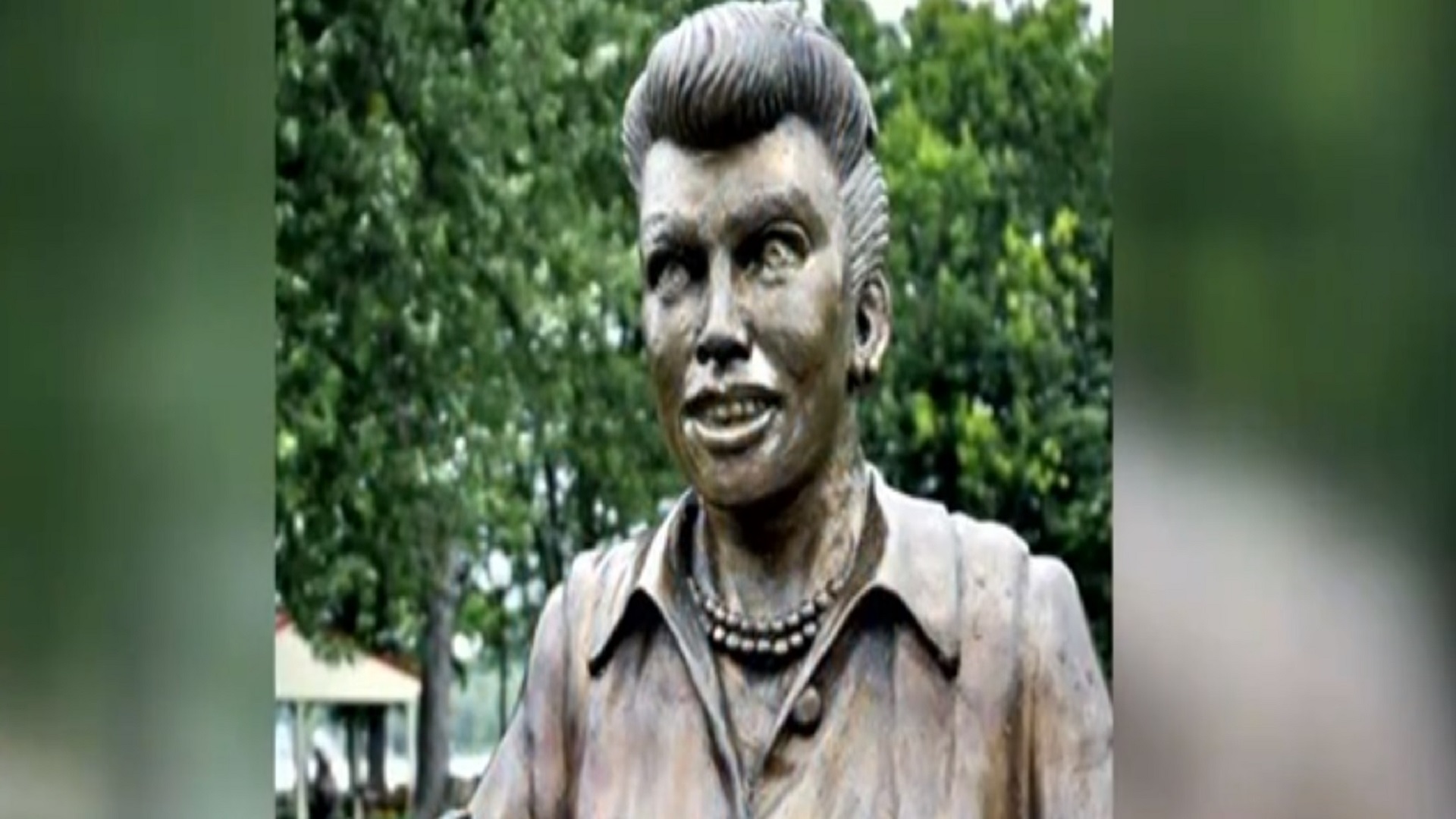 New Lucille Ball statue to be unveiled after 'Scary Lucy' upsets fans ...