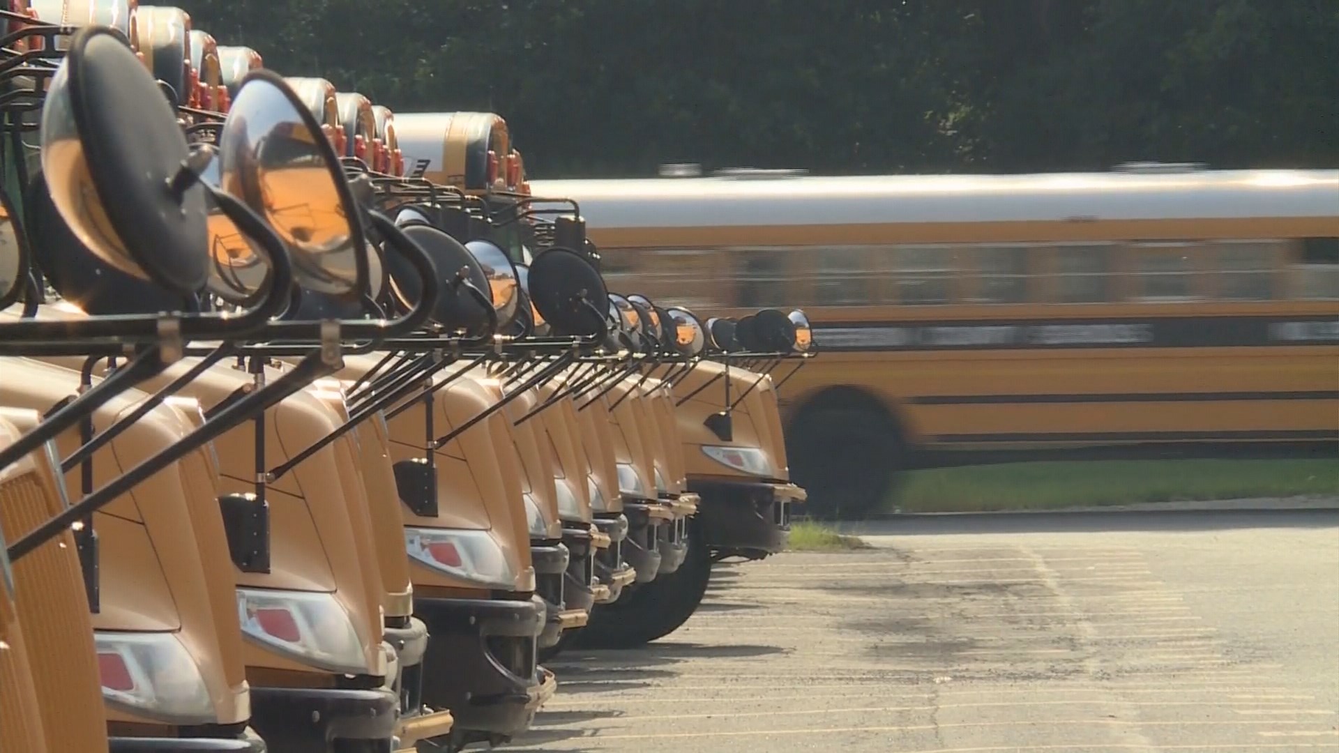 JCPS preps buses for bitter temperatures | whas11.com