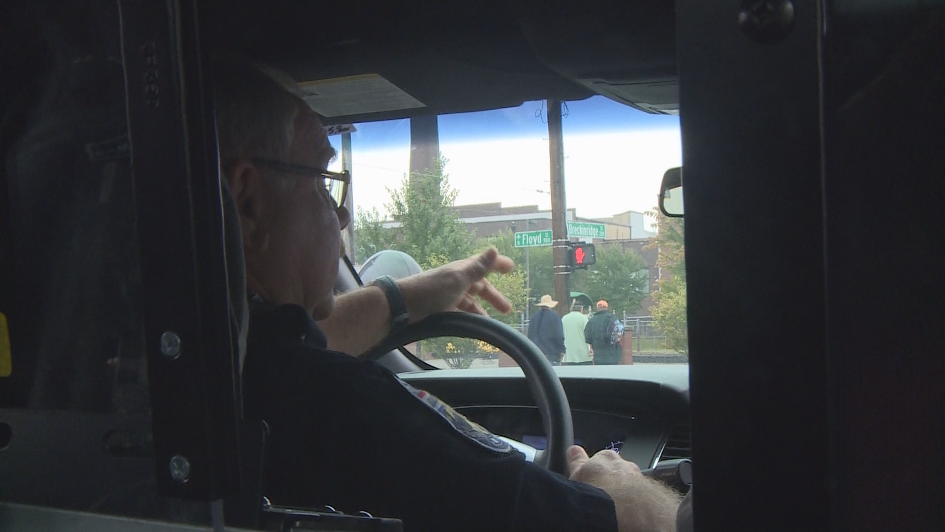 Student resource officers learn about students' communities in LMPD ...