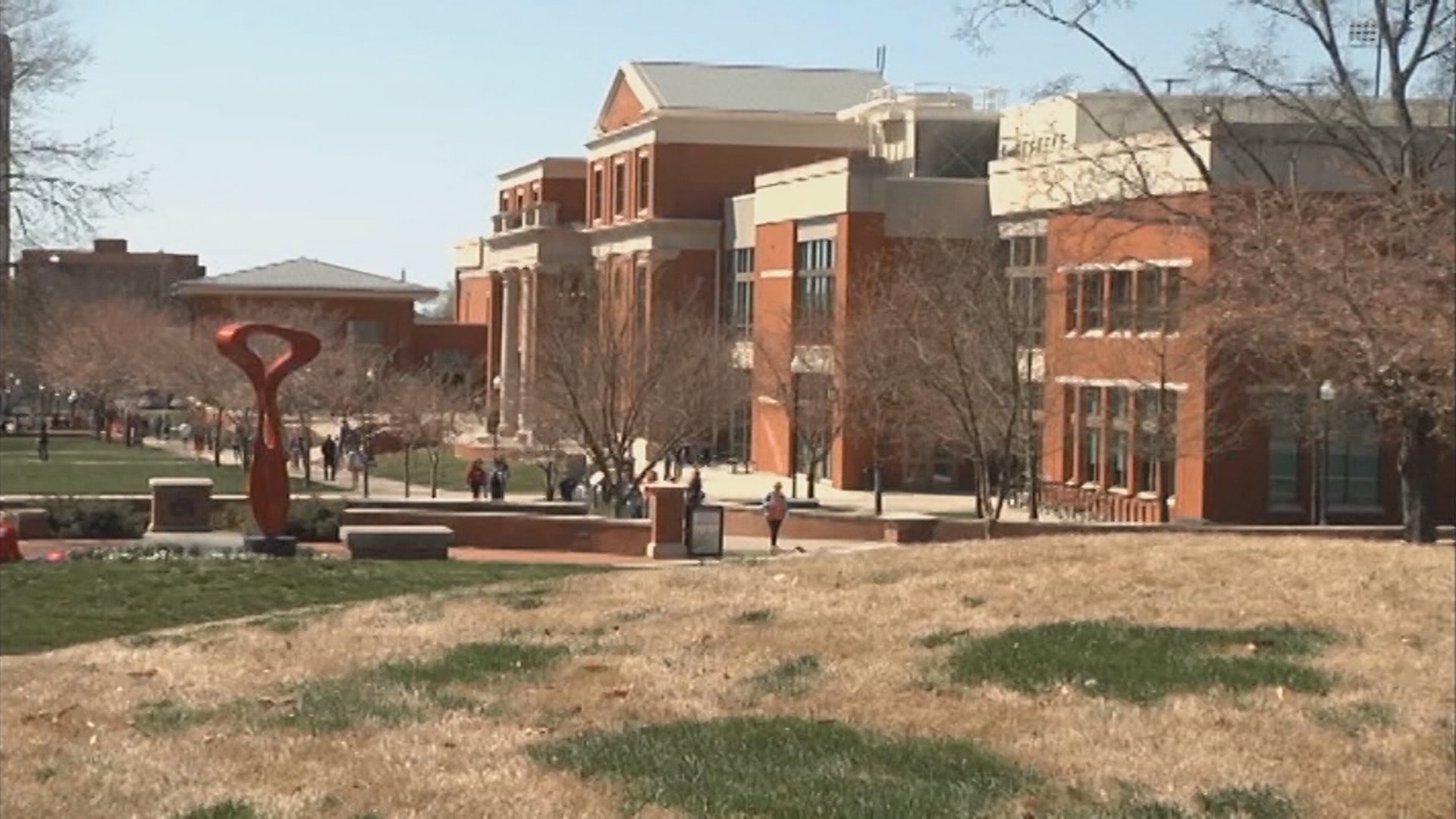 WKU to cut University College, about 140 jobs | whas11.com