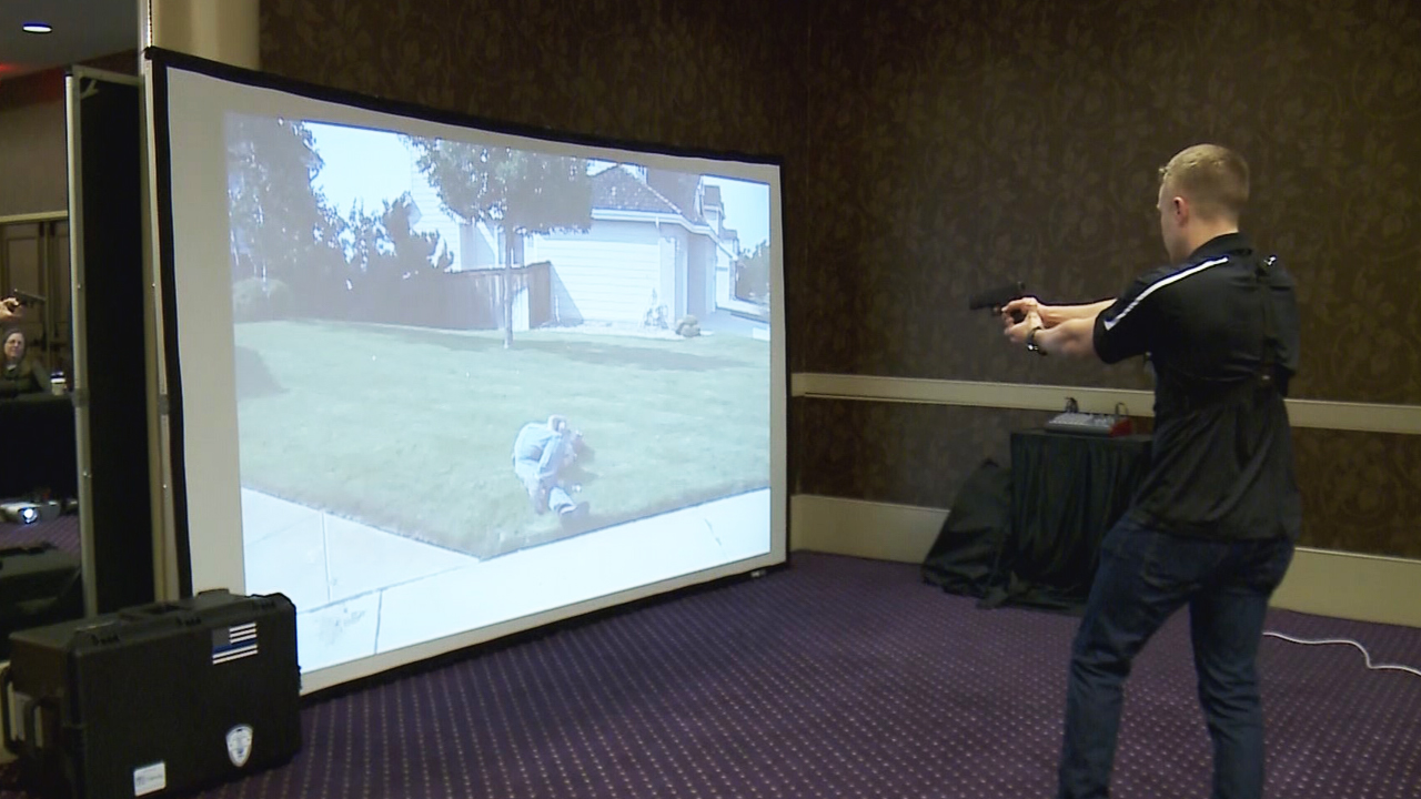 To shoot or not to shoot? Police simulation puts the choice in your ...